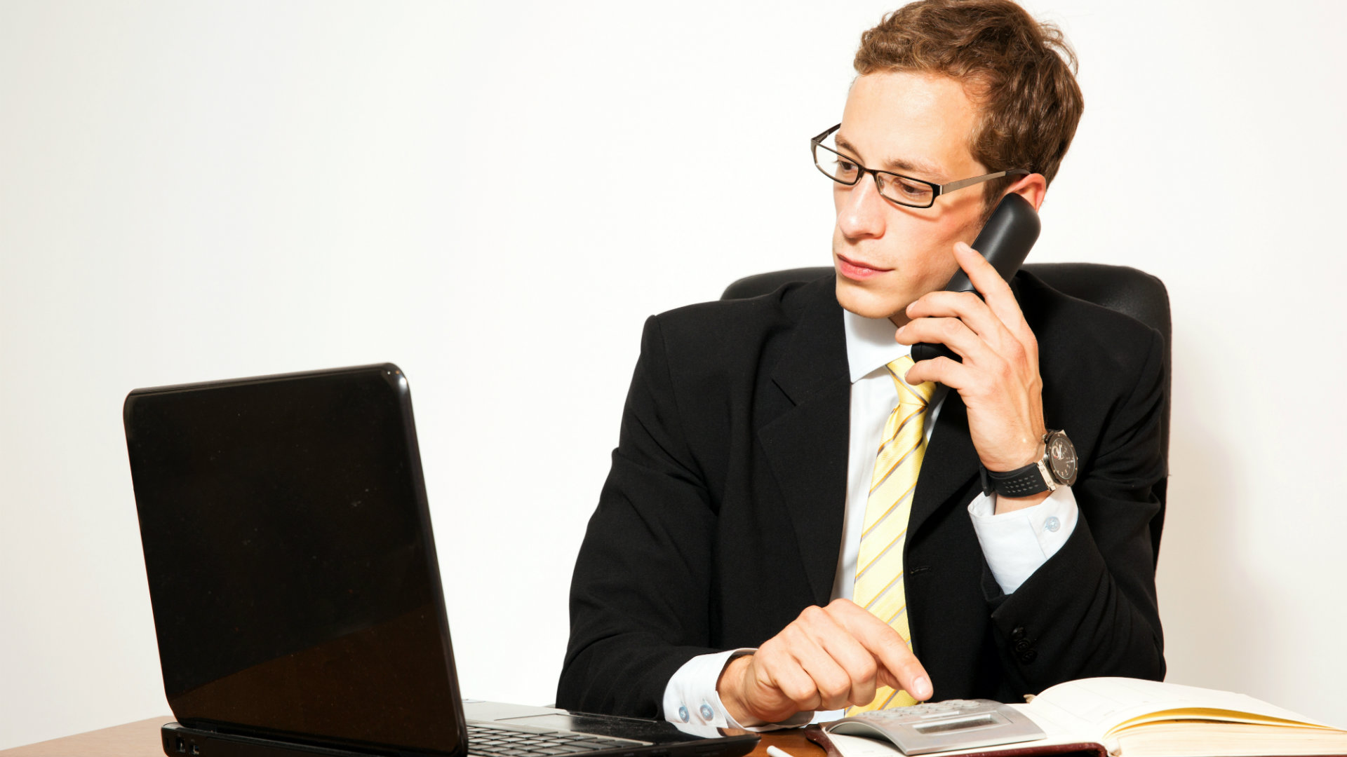 Agencies looking to win over new CMOs should connect within 3 to 12 mos ...